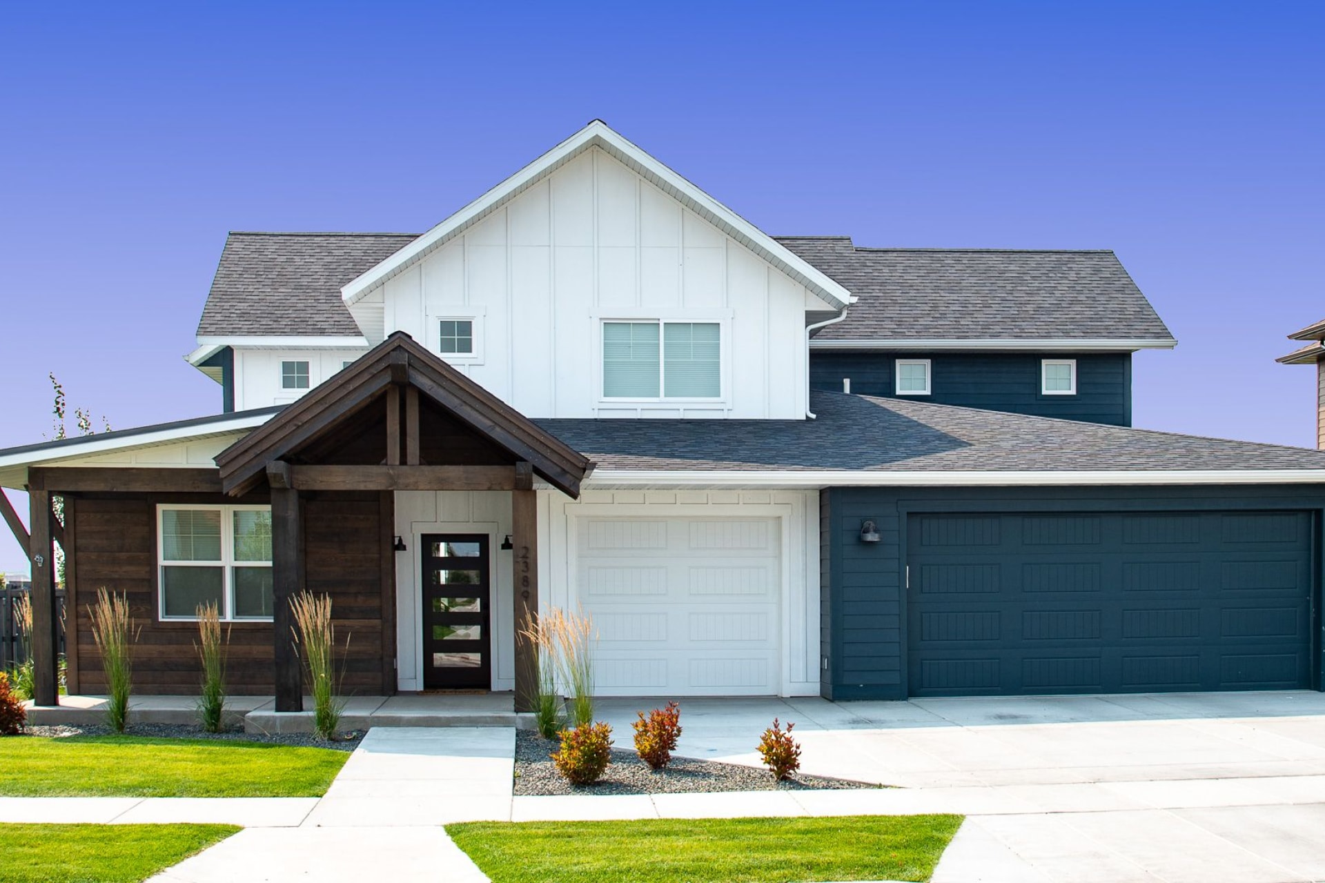 Mixing Siding Styles: Modern Design Trends in East Orange, NJ