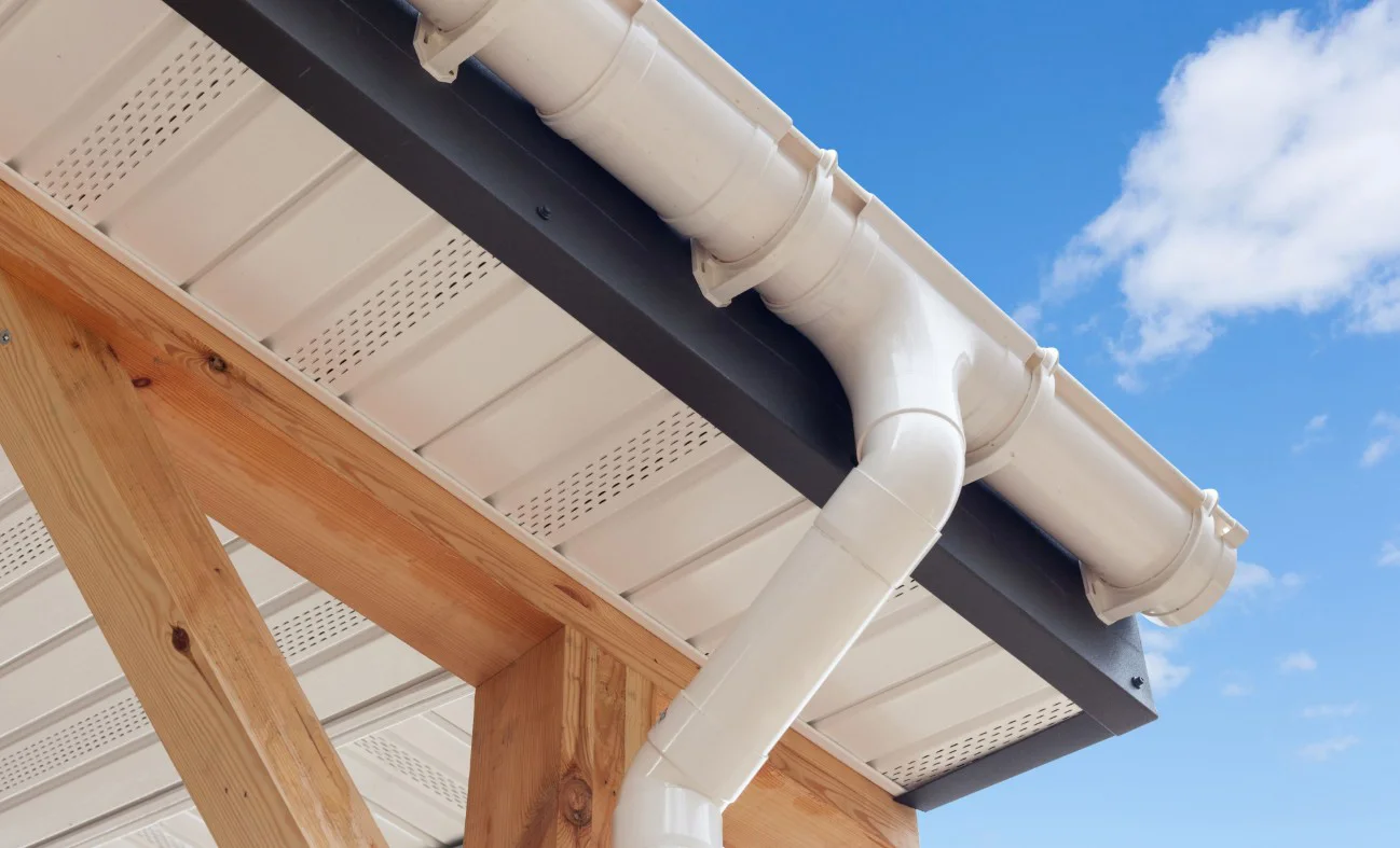 How Quality Gutter Installation Extends the Life of Your Roof in Fort Myers